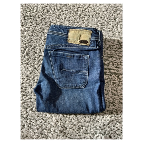 Diesel | Jeans | Diesel Lowky Straight Jeans N91784 | Poshmark